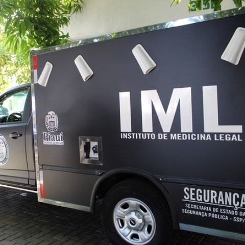 medium_carro-do-iml - Valença Online