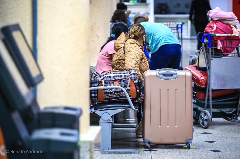 Aumento no preço das passagem aérea deve subir com ou sem bagagem ...